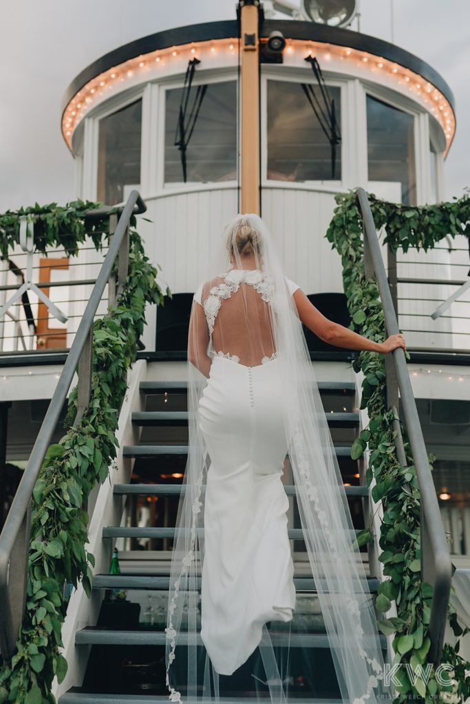 Wedding Photo Gallery – The Steamer Virginia V Foundation